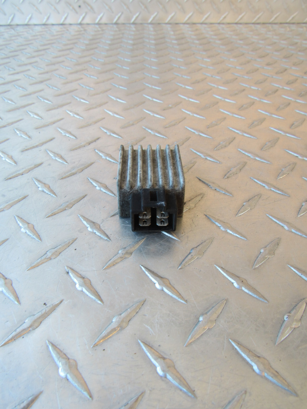 2003 03 HONDA CH80 CH 80 ELITE REGULATOR RECTIFIER | eBay