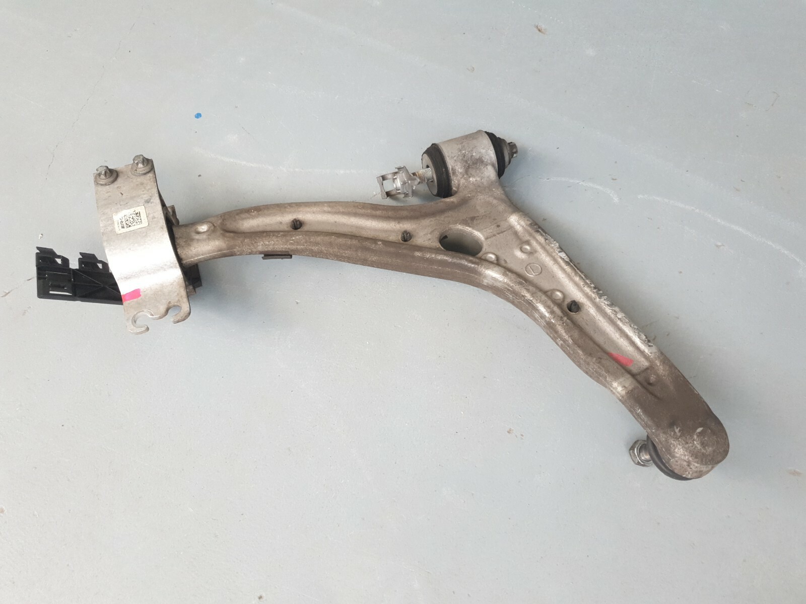 Mercedes C117 A176 A45 CLA45 AMG Left L Lower Control Arm A1763300100 ...