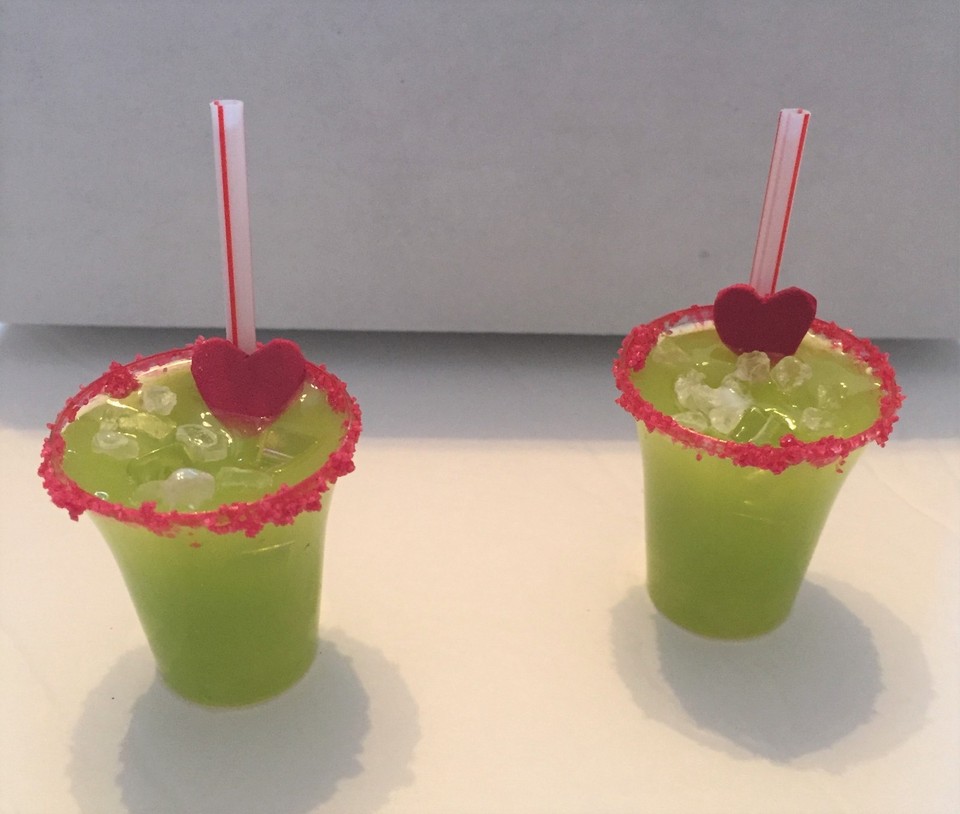 Grinch Themed Breakfast Pancakes Setting for American Girl & 18” Dolls ...