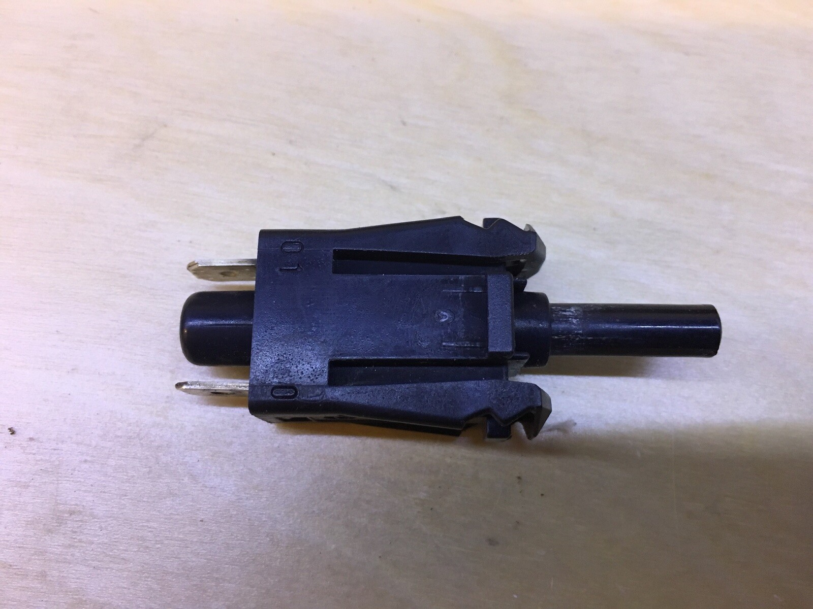 MERCEDES SL R129 PARKING BRAKE PEDAL SWITCH 0015458714 OR DOOR COURTESY ...