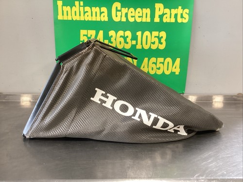 Honda HRR216 Bagger Grass Catcher Assembly 81320-VLO-POO | eBay