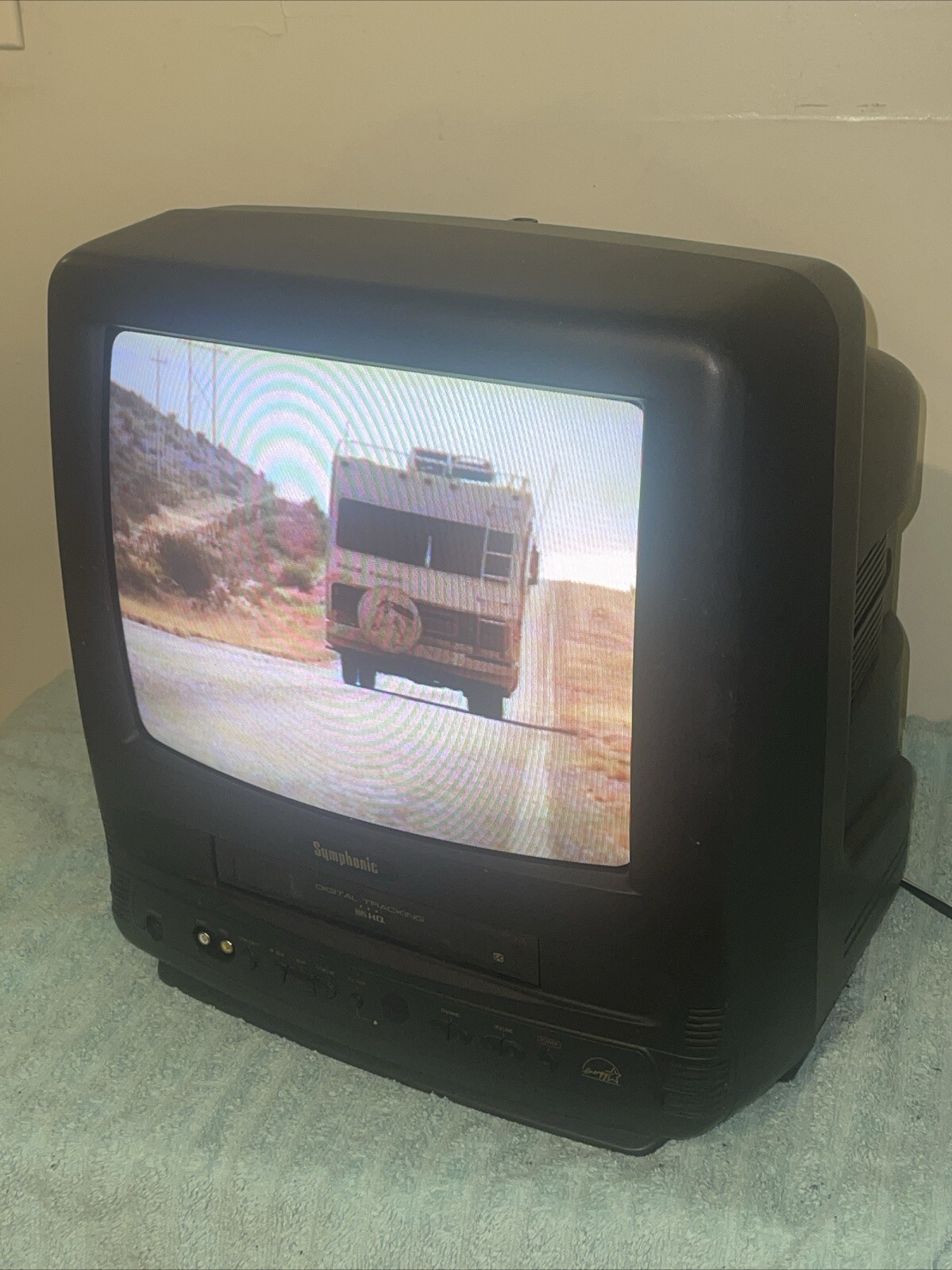 Symphonic SC3913 13" TV VHS Player Combo TV And VCR WORK! No Remote ...