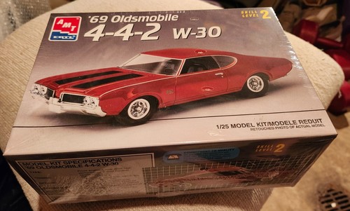 Factory Sealed AMT 1969 Oldsmobile 442 W-30 69 Olds Kit Number 8232 | eBay