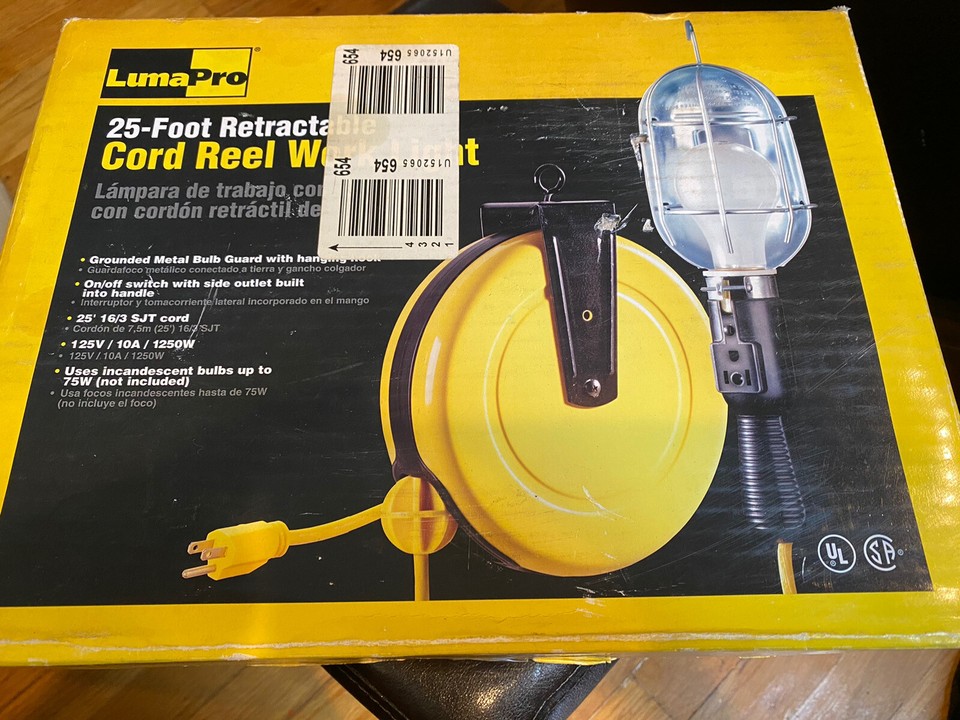 LUMAPRO 1W943A Incandescent Retractable 25 Foot Cord Reel Work Light ...