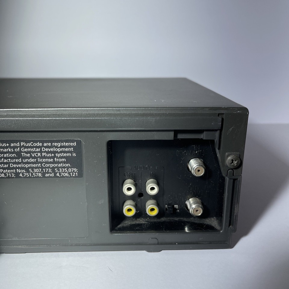 VHS Player GE VCR Video Recorder VG4270 VCR 4 Head NO Remote. Same Day ...