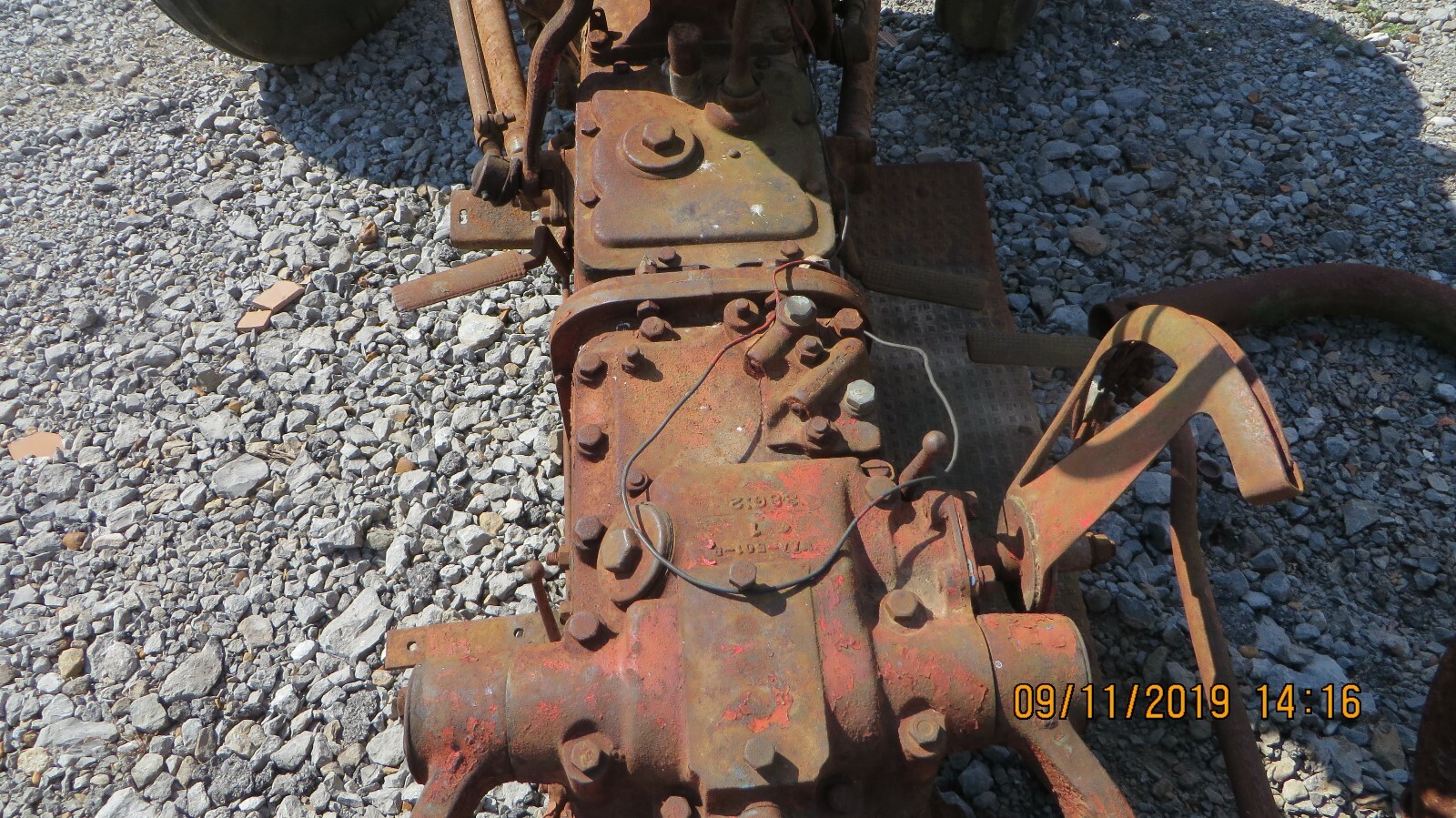 FORD JUBILEE,NAA, TRACTOR LIFT HOUSING ASSM | eBay