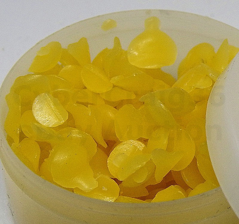 YELLOW MAGICIAN'S WAX PELLETS BITS FOR INVISIBLE THREAD CARDS, COIN ...