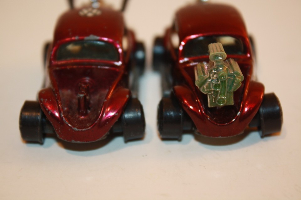2 Vintage Topper Johnny Lightning Bug Bomb Beetle Cars RED | eBay