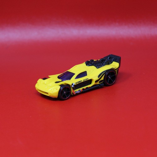 2015 Hot Wheels Spine Buster Yellow HW Spiral Stack-Up 5-Pack 1:64 ...