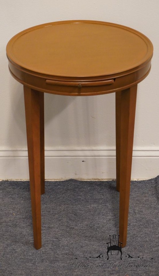 KITTINGER FURNITURE Early American Solid Maple 16" Round Accent End ...