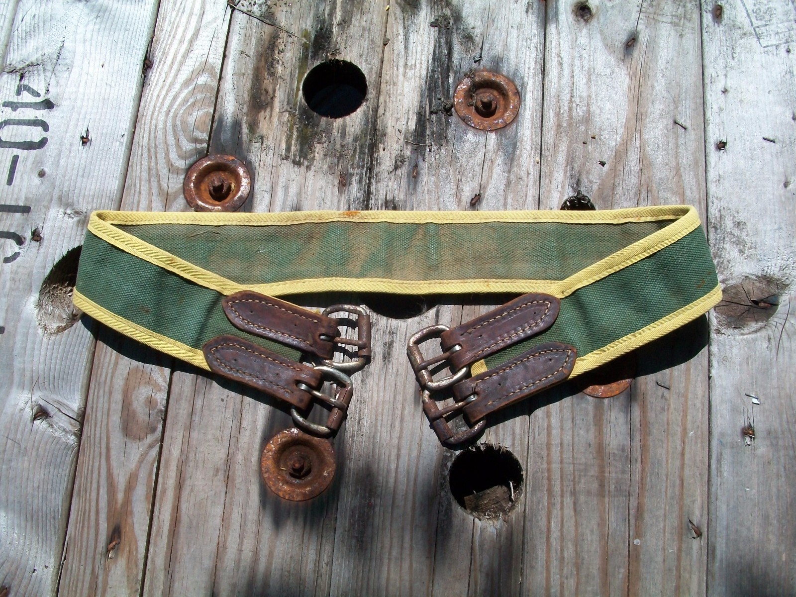 40 in. Vintage English Girth fabric surcingle green and yellow | eBay