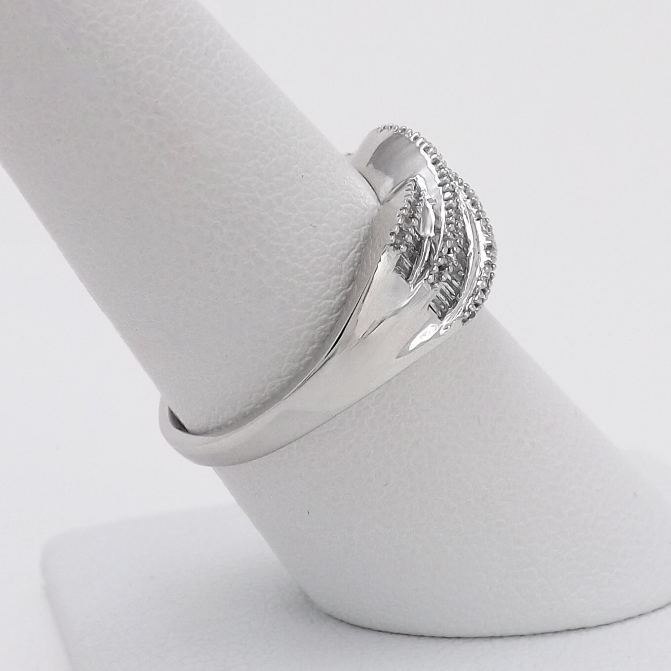 10k White Gold JWBR Criss Cross Weave 1ctw Round Baguette Diamond Band ...