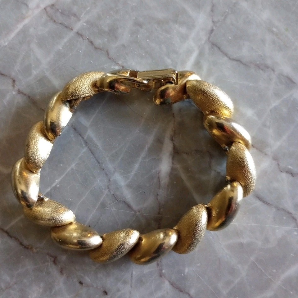 Vintage Bracelet Gold Tone Textured Polished Alternating Links 7.25" Unsigned | eBay