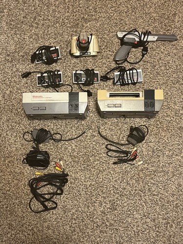 2 Nintendo NES-001 Video Game Consoles 4 Controllers, Joystick& Gun ...