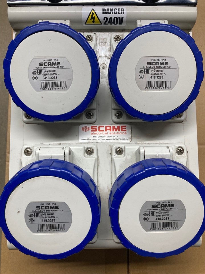 SCAME-UK 632.UK0120 Site Power 4 Way 32A Distribution Box *Festival ...