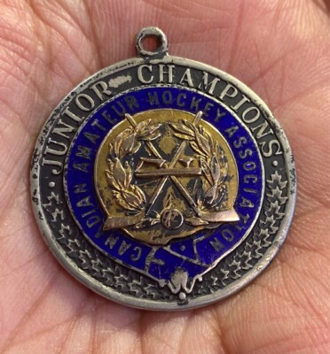 1930 Regina Pats FRANK BUZZ BOLL Hockey Medal Played with Toronto Maple ...