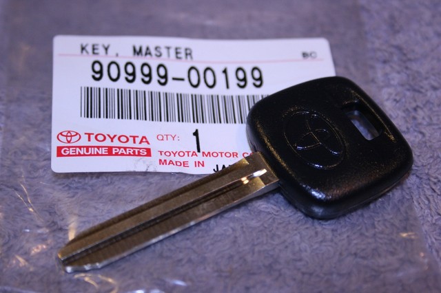 90999-00199 Toyota Key Blank 9099900199 Genuine OEM Part online kaufen ...