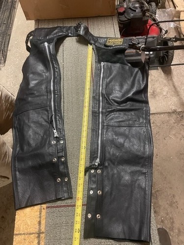 HUDSON LEATHER Black Unisex Motorcycle Riding Chaps | Size S ...