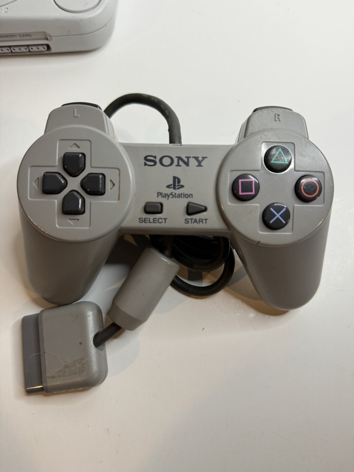 Sony Playstation PS One Video Game Console (SCPH-101) Tested Works READ ...