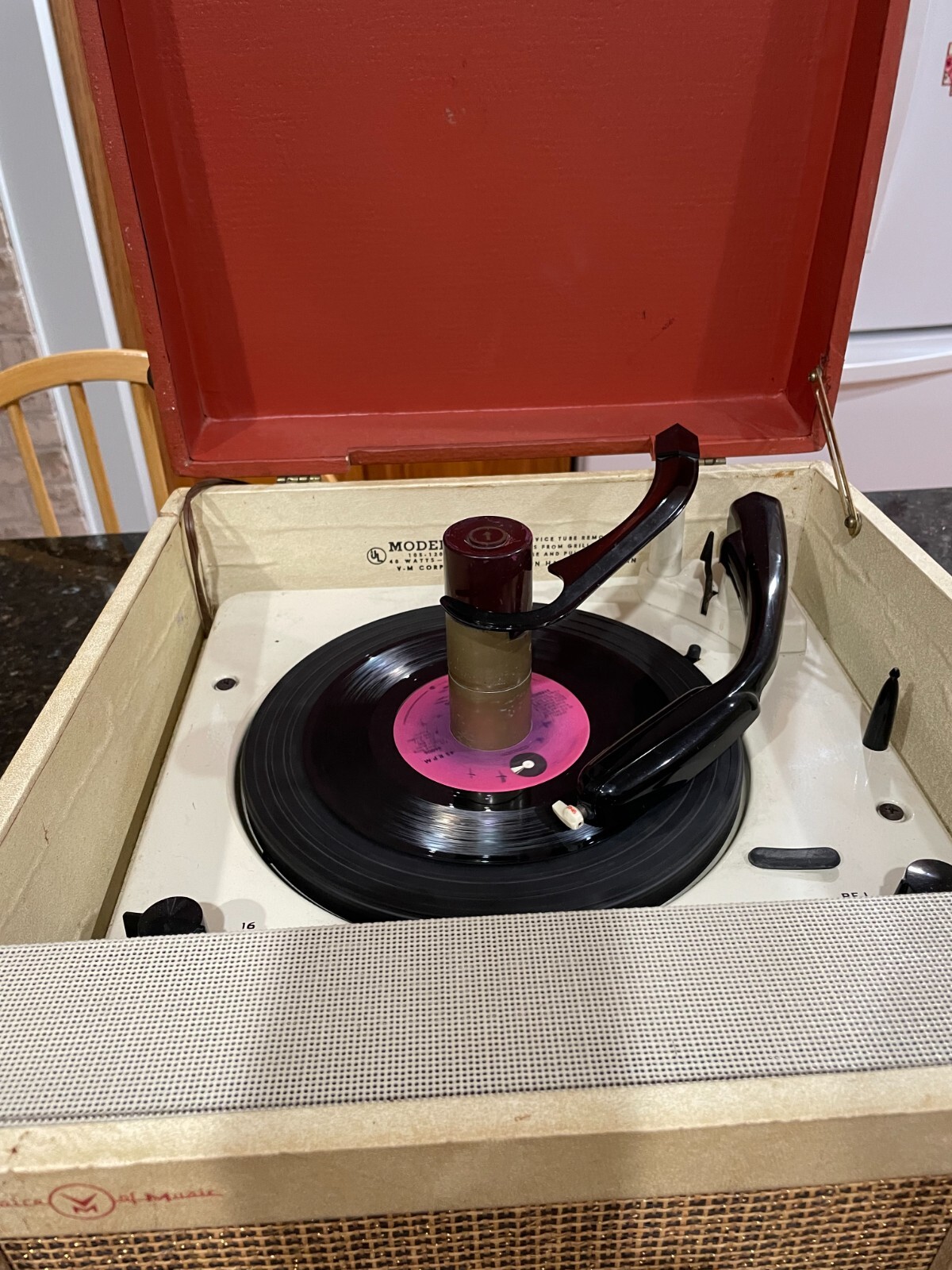 The Voice of Music Model 1260 Portable Record Player Turntable From mid ...