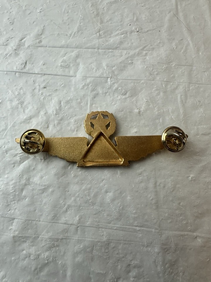 Vintage Original Gold Tone Delta Airlines Pilot Position Wings Badge | eBay
