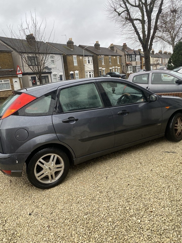 Ford Focus Zetec 2004 Grey | eBay UK