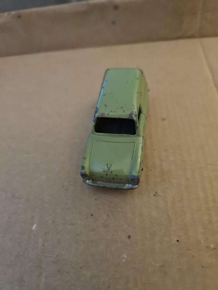 Matchbox Lesney No.59 Ford Thames Van "Singer" GPW Good Condition Model ...
