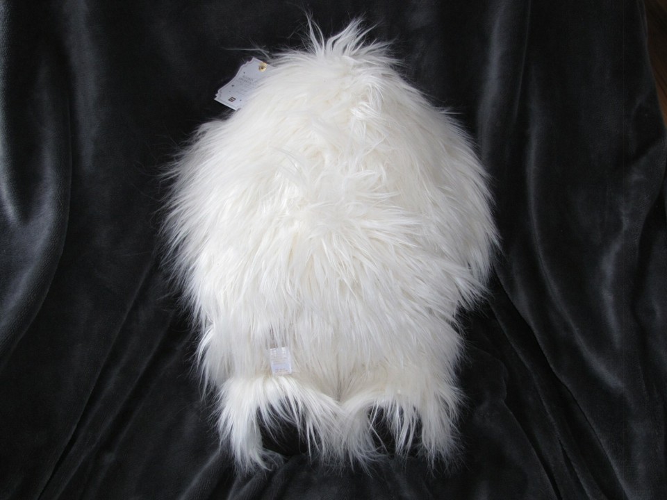 NEW Pottery Barn Teen ROCKIN PLUSH ANIMAL SPEAKER * YETI abominable ...