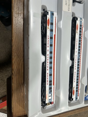 IHC HO CIRCUS TRAIN SET JAMES STRATES SHOWS PASSENGER CARS & DIESEL ...