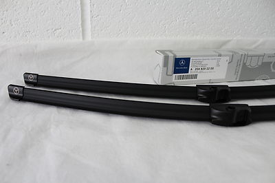 Mercedes-Benz Genuine Front Wiper Blades Fits C-Class W204 2007-2008 ...