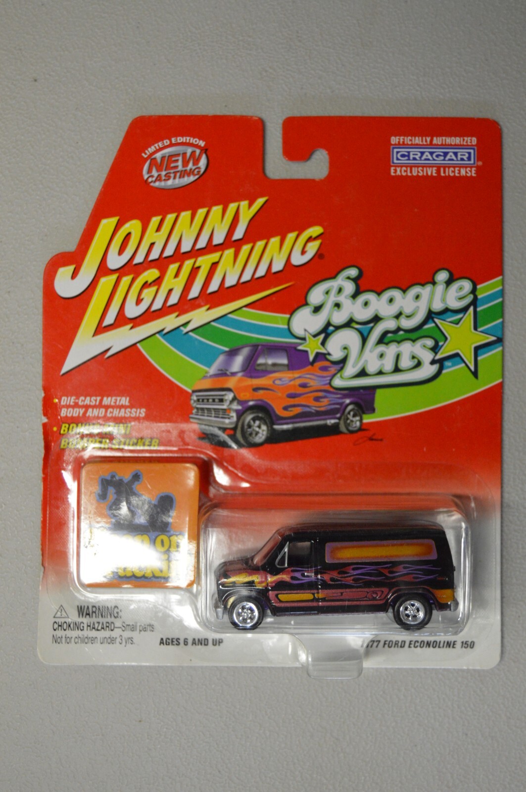 Johnny Lightning Boogie Vans Black 1977 Ford Econoline 150 Van diecast ...