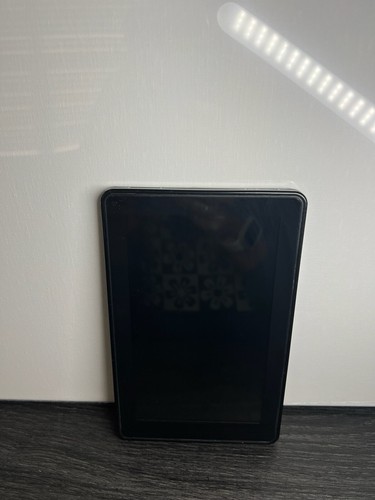 AMAZON KINDLE FIRE 1ST GEN D01400 8GB WI-FI 7" COLOR SCREEN BLACK ...