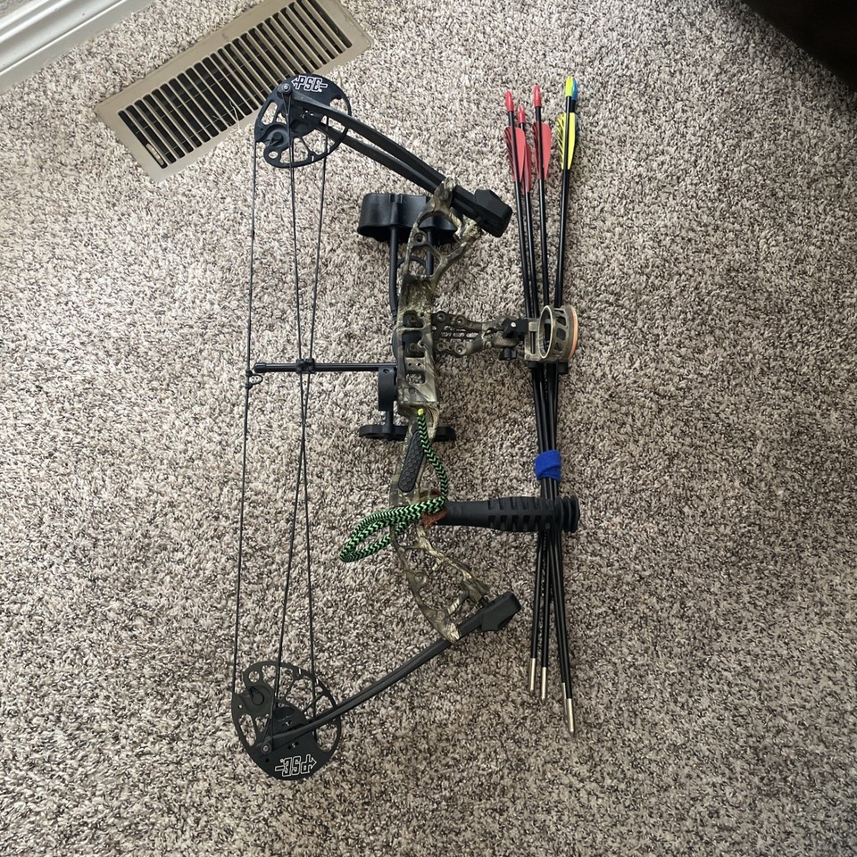 PSE Mini Burner Compound Bow for Archery (Camo, Left Hand). Slightly ...