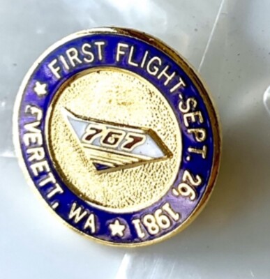 BOEING Pin 767 Everett WA 1981 Blue/Gold Round Enamel Pilot Plane ...