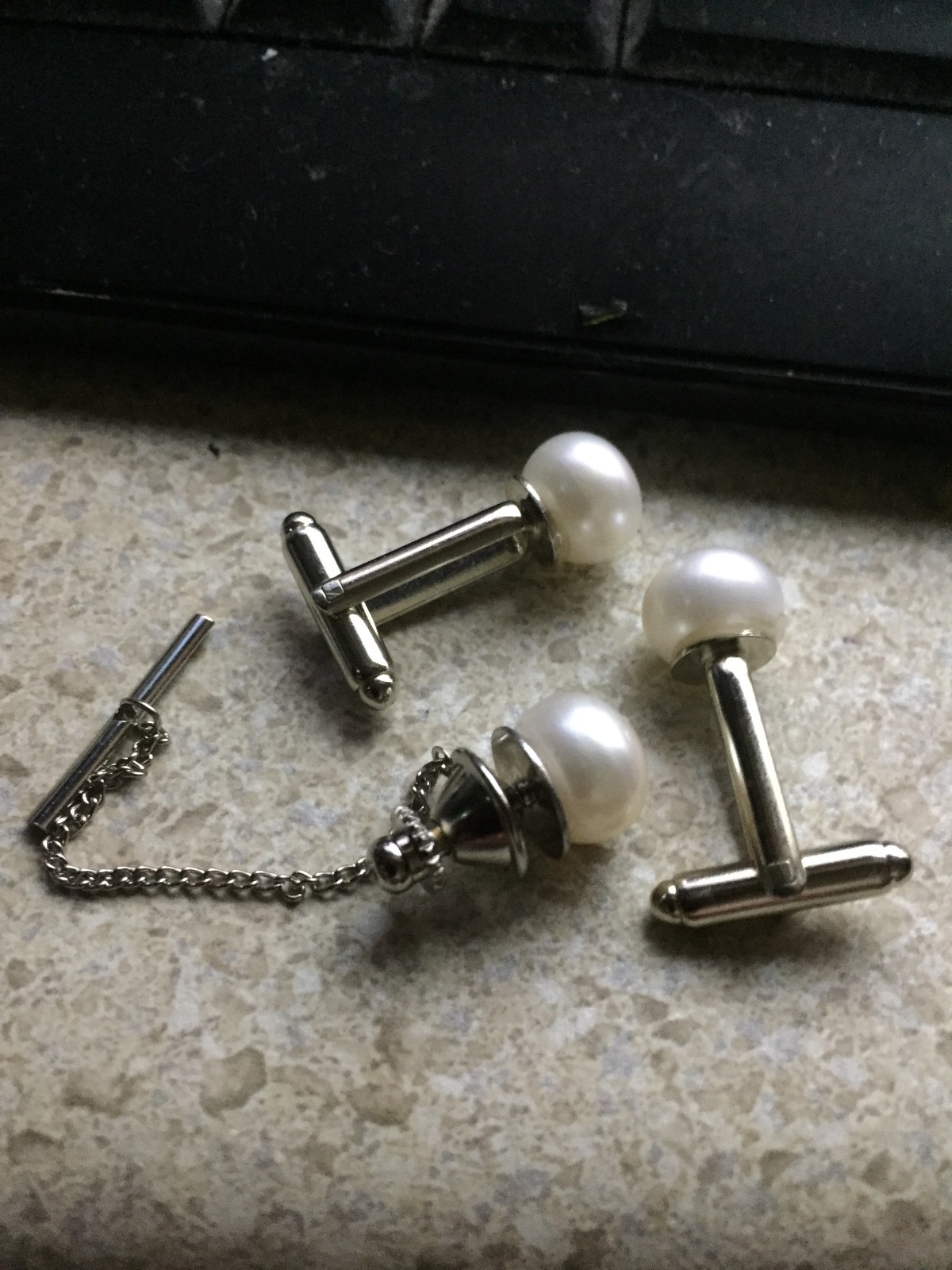 Hand Select "The Real Thing" Genuine 11mm White Pearl Cufflinks & Tie ...