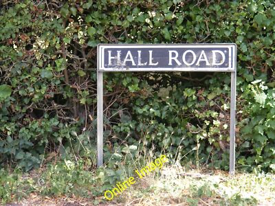 Photo 12x8 Hall Road sign Winfarthing On Hall Road at the junction with ...