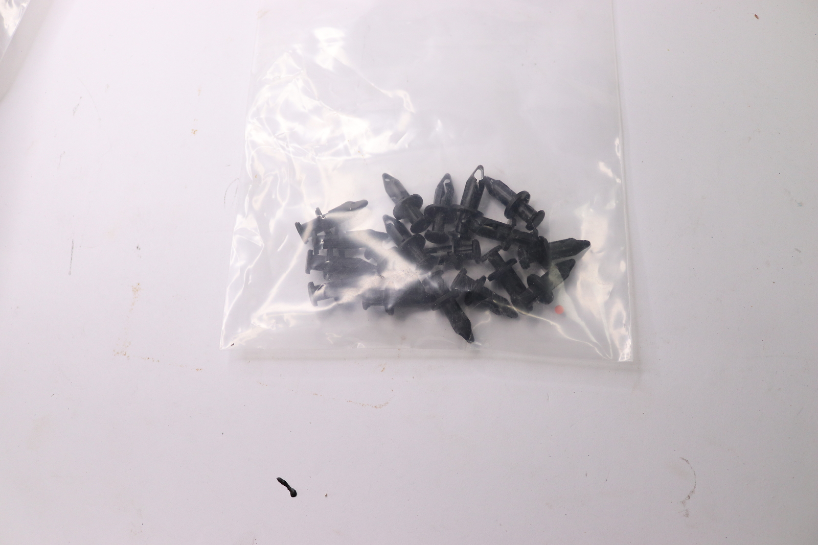 Polaris Fender Clips Body Rivets Plastic 7661855 | eBay