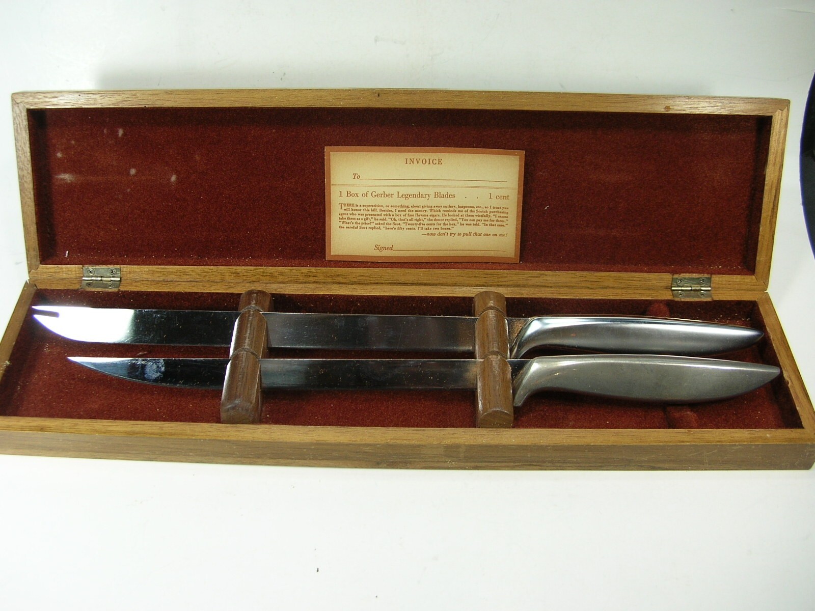 BOXED SET of GERBER LEGENDARY BLADES 2-Knife CARVIING SET Snickersnee ...