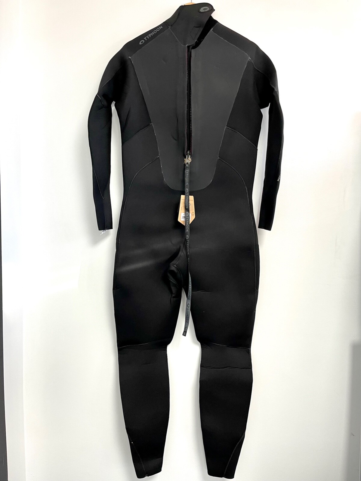 "Brand New With Tags" Typhoon Wetsuit Mens Storm5 5/4mm Back Entry in ...