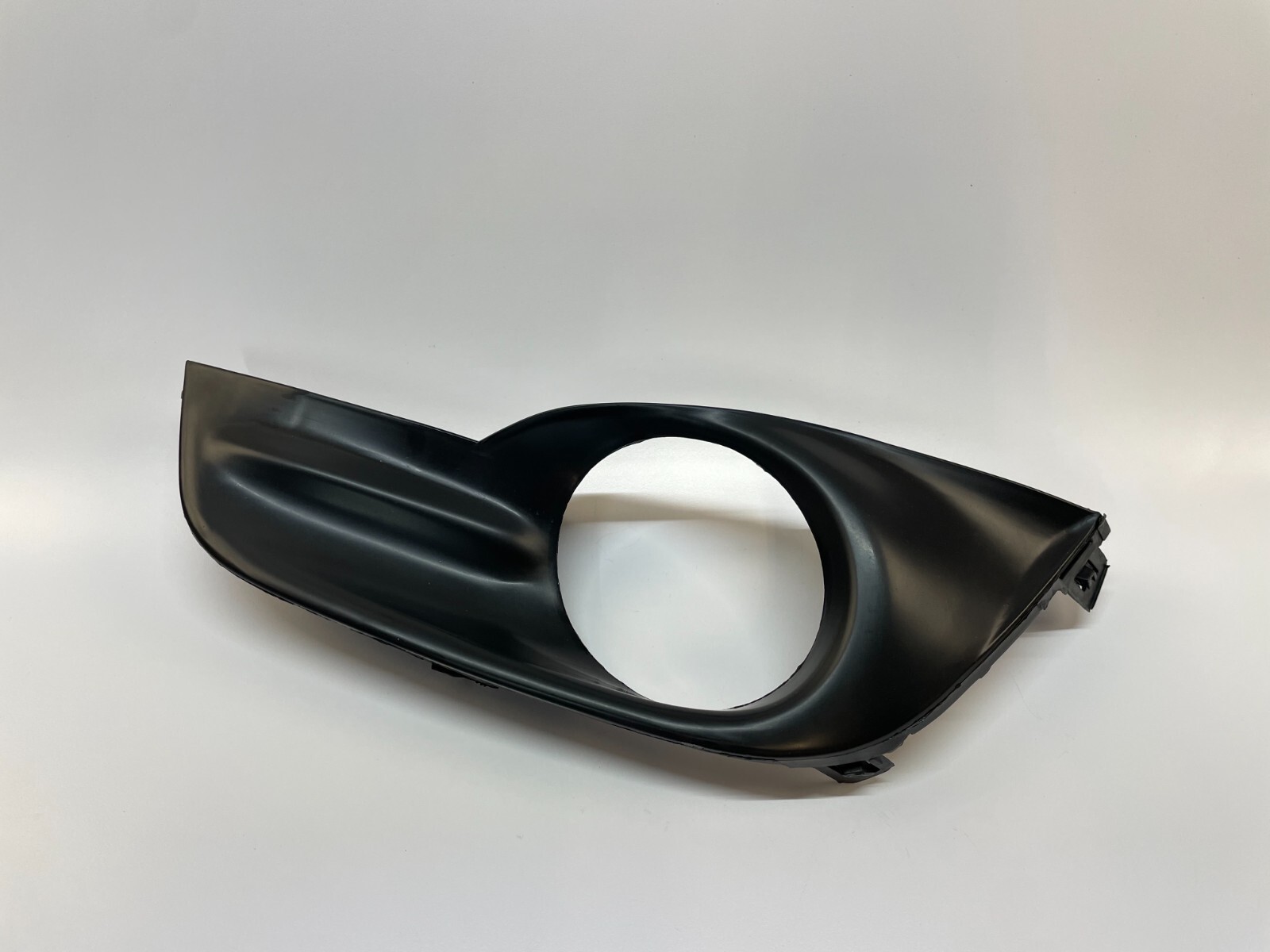 Left Driver Side Fog Light Lamp Bezel 62257-3TS0B For Nissan Altima ...