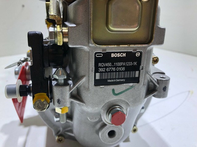 Bosch Fuel Injection Pump Case IH 8950 Pes6p110a120rs3353 Cummins ...