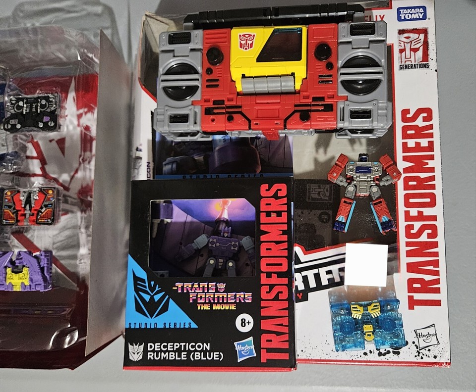 Transformers Netflix War for Cybertron Soundwave Siege Blaster 7 ...