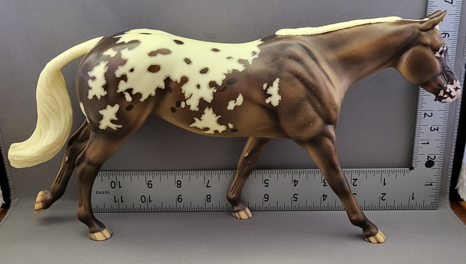 Breyer Traditional SPOT ON, Connoisseur 2010, #125 of 350, Roxy Mold ...