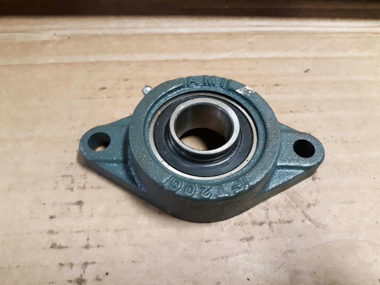 AMI FT206 2-Bolt Flange Bearing KH206-19 1-3/16" 1.1875" M132 | eBay