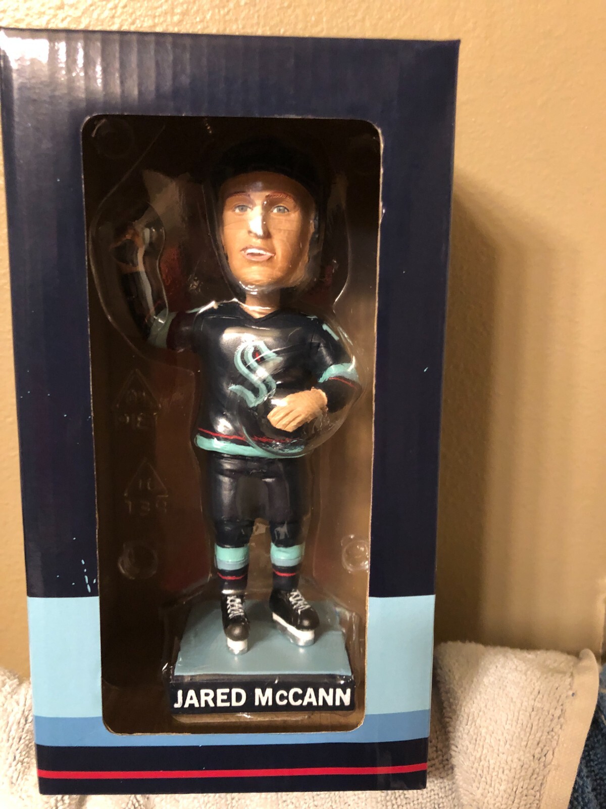 Jared McCann Bobblehead Seattle Kraken 3/26/24-SGA, Brand New In Box | eBay