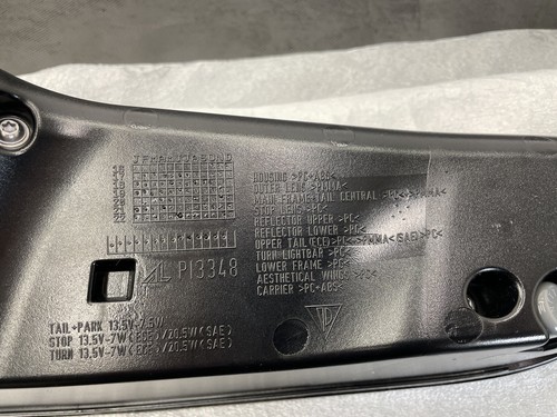 NEW OEM Porsche Cayenne 9Y0 LED REAR LEFT RIGHT LIGHTS 9Y0945096N ...