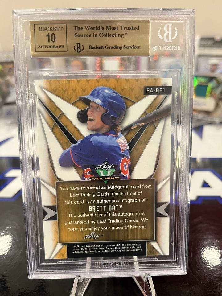 2021 Leaf Valiant BRETT BATY Green RC Auto Autograph Beckett BGS 9.5 ...