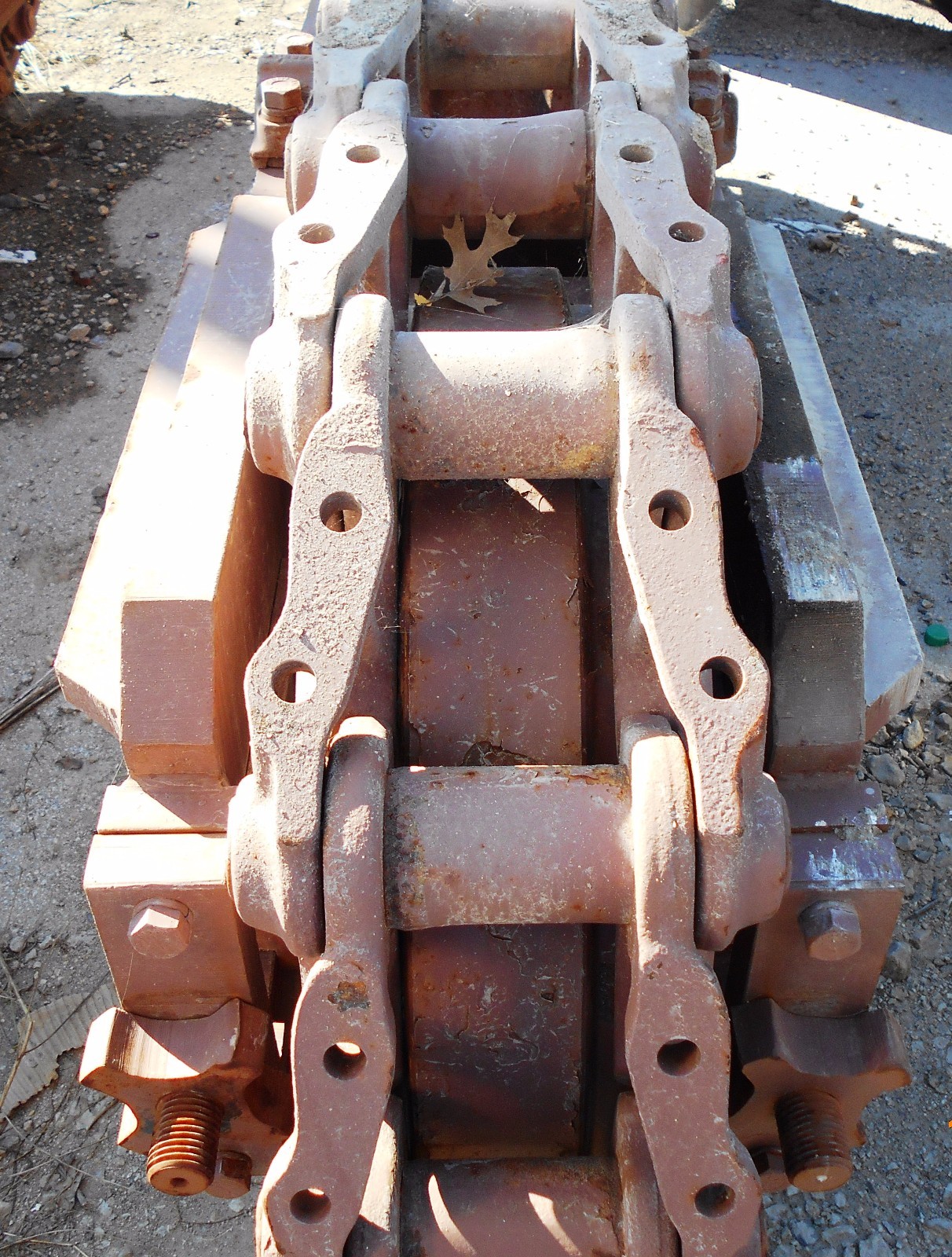 UNKNOWN BRAND SET OF 2 TRACKS, WITH BERCO CHAIN LINKS, 20" WIDTH | eBay