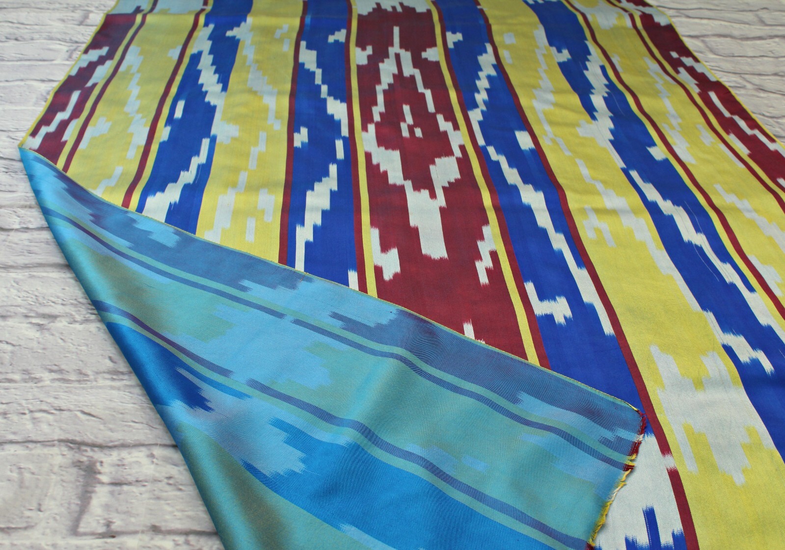 1970s/1.6 yrd ethnic vintage silk ikat fabric/Uzbek luxury boho cloth ...