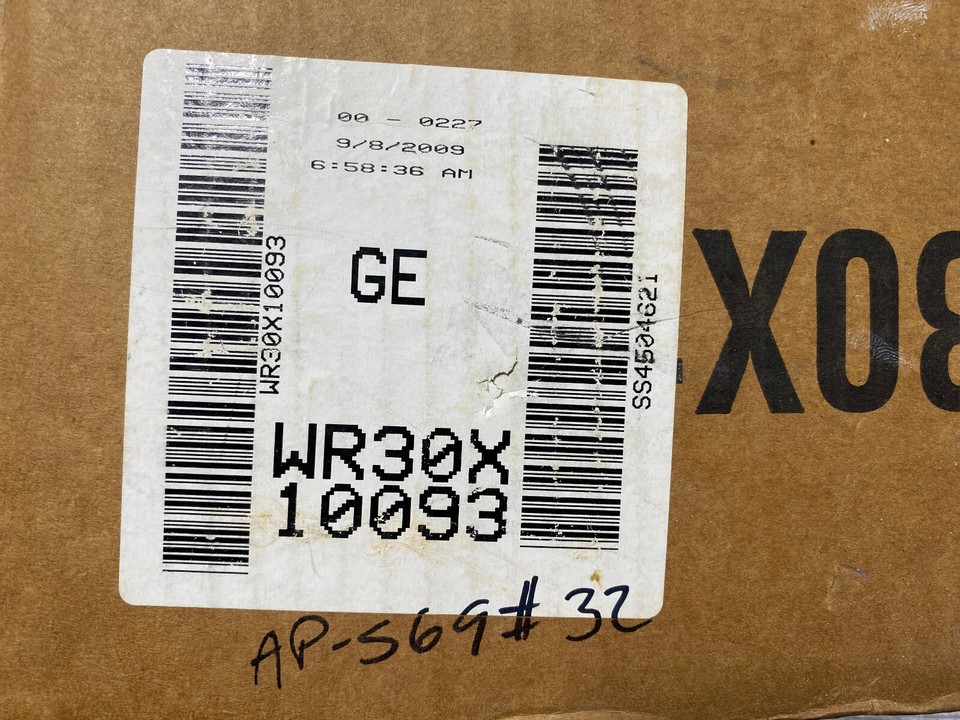 New Genuine OEM GE Refrigerator Ice Maker Assembly Kit WR30X10093 | eBay